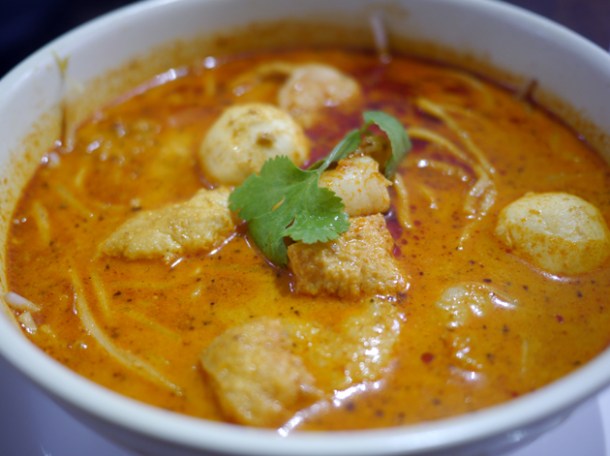 Roti King review – cheap Malaysian gem near Euston | The Picky Glutton